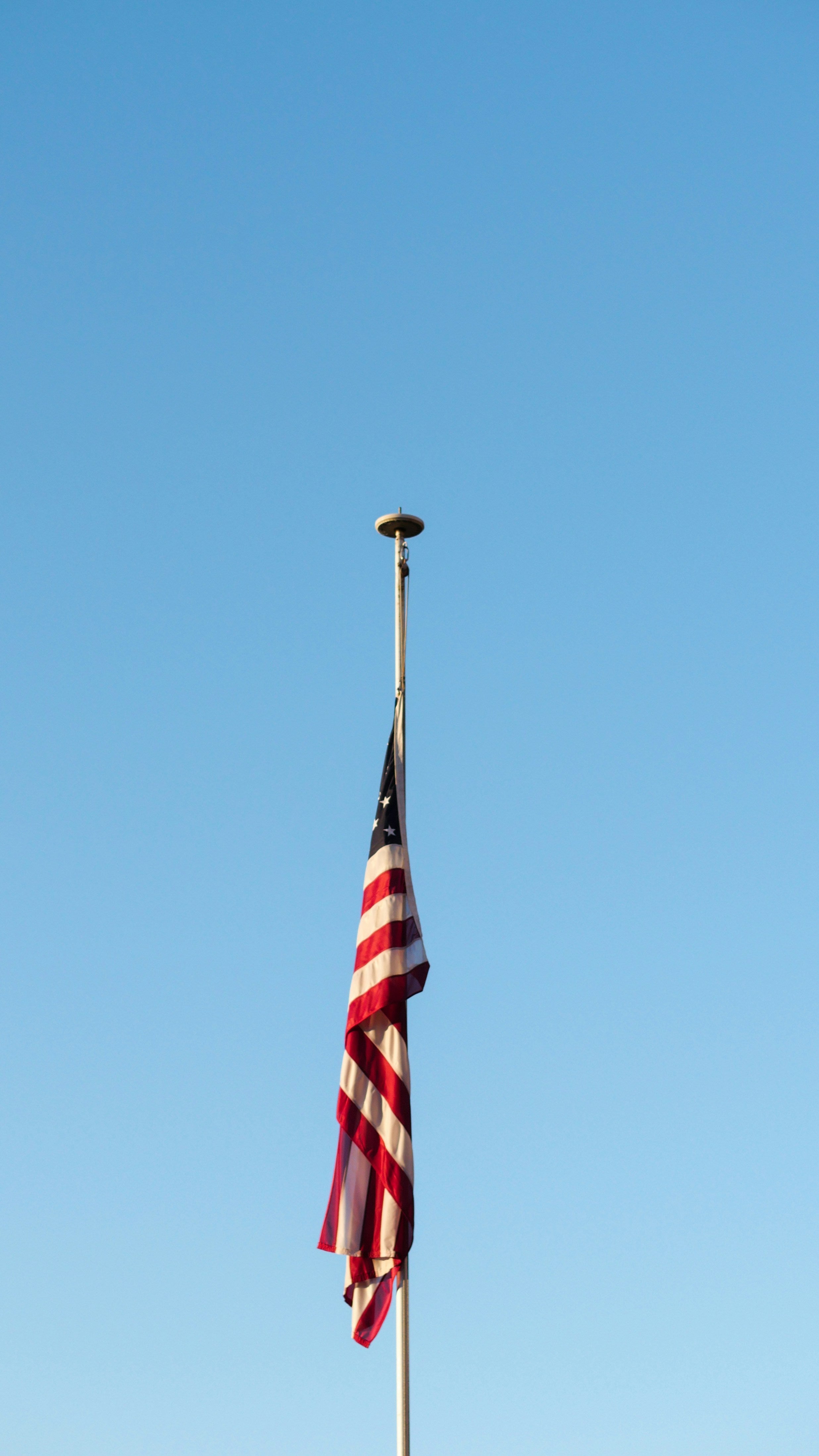 American-Made Flag & Flagpole | Colonial Flag